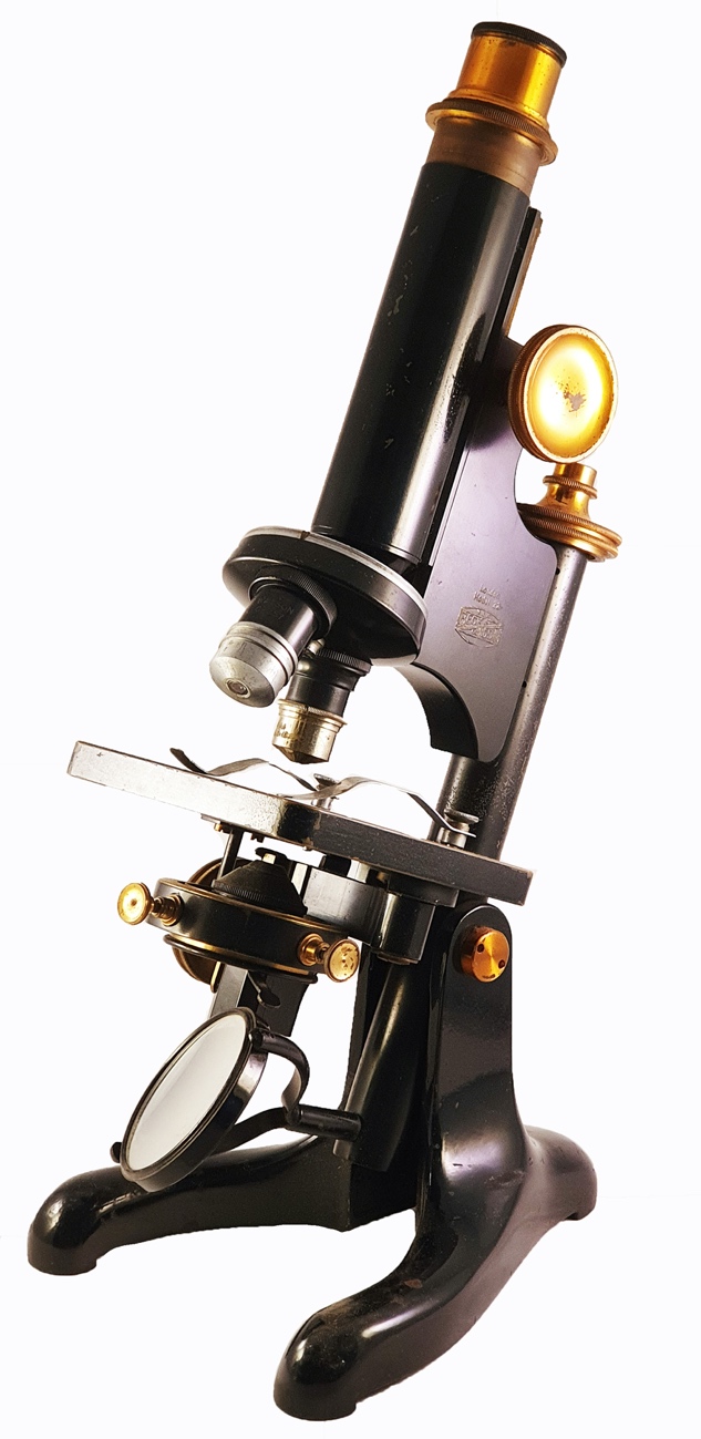 Microscope 204 (R & J Beck; model 22; early 1920s)