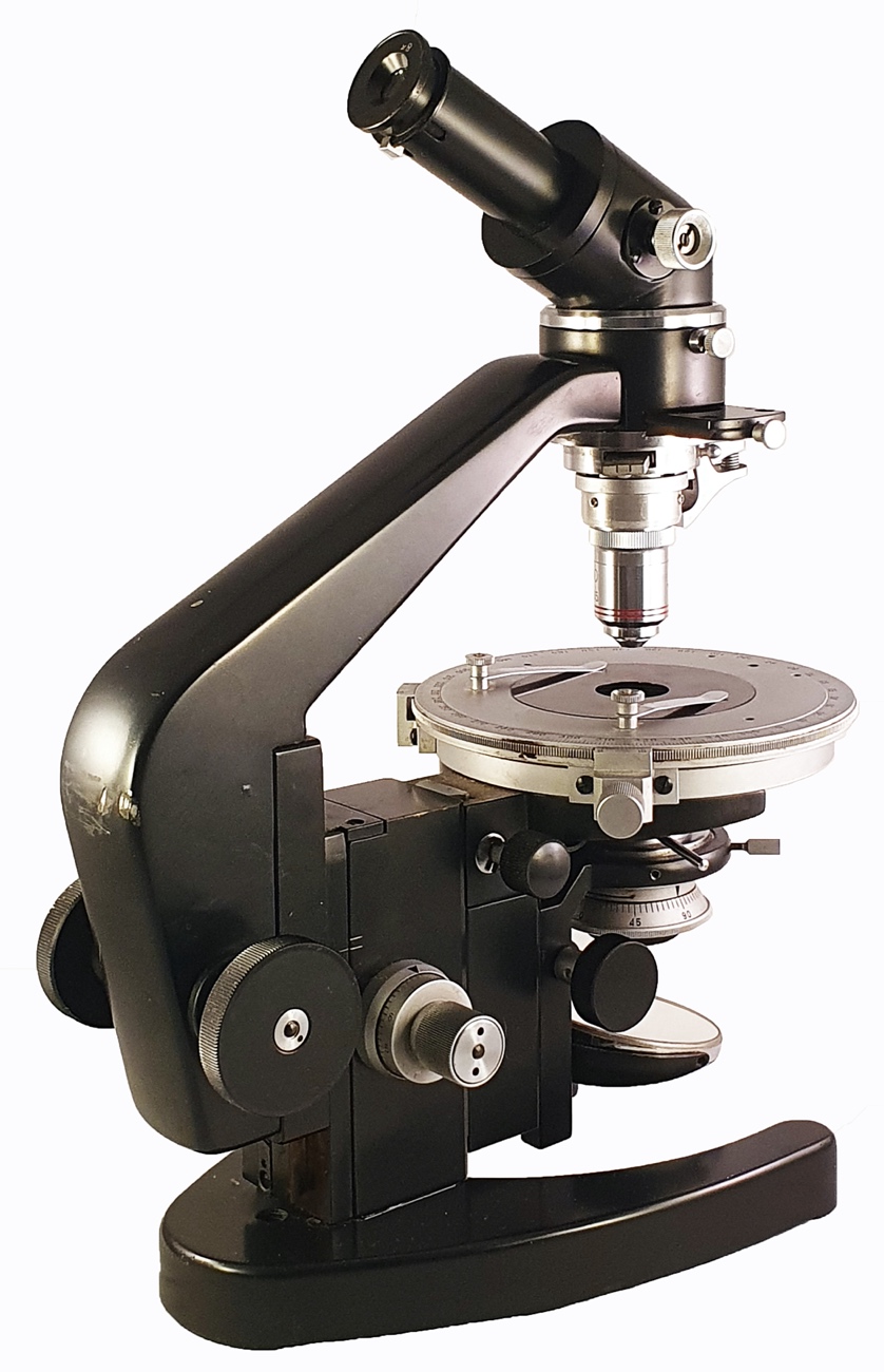 A picture containing microscopeDescription automatically generated