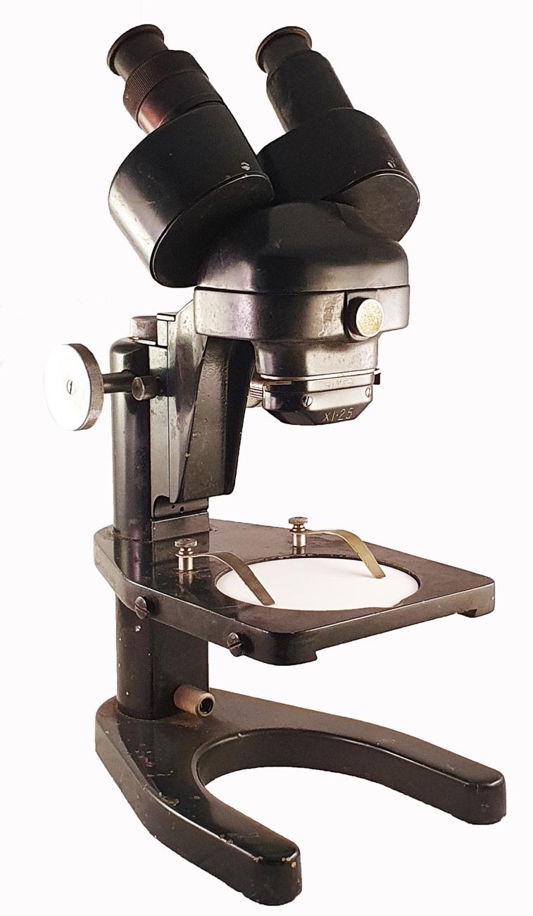 A picture containing microscopeDescription automatically generated