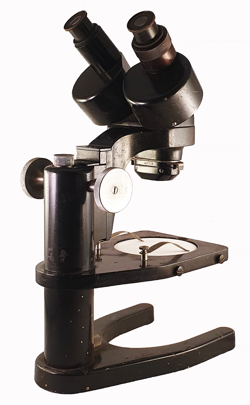 A close-up of a machineDescription automatically generated with low ...